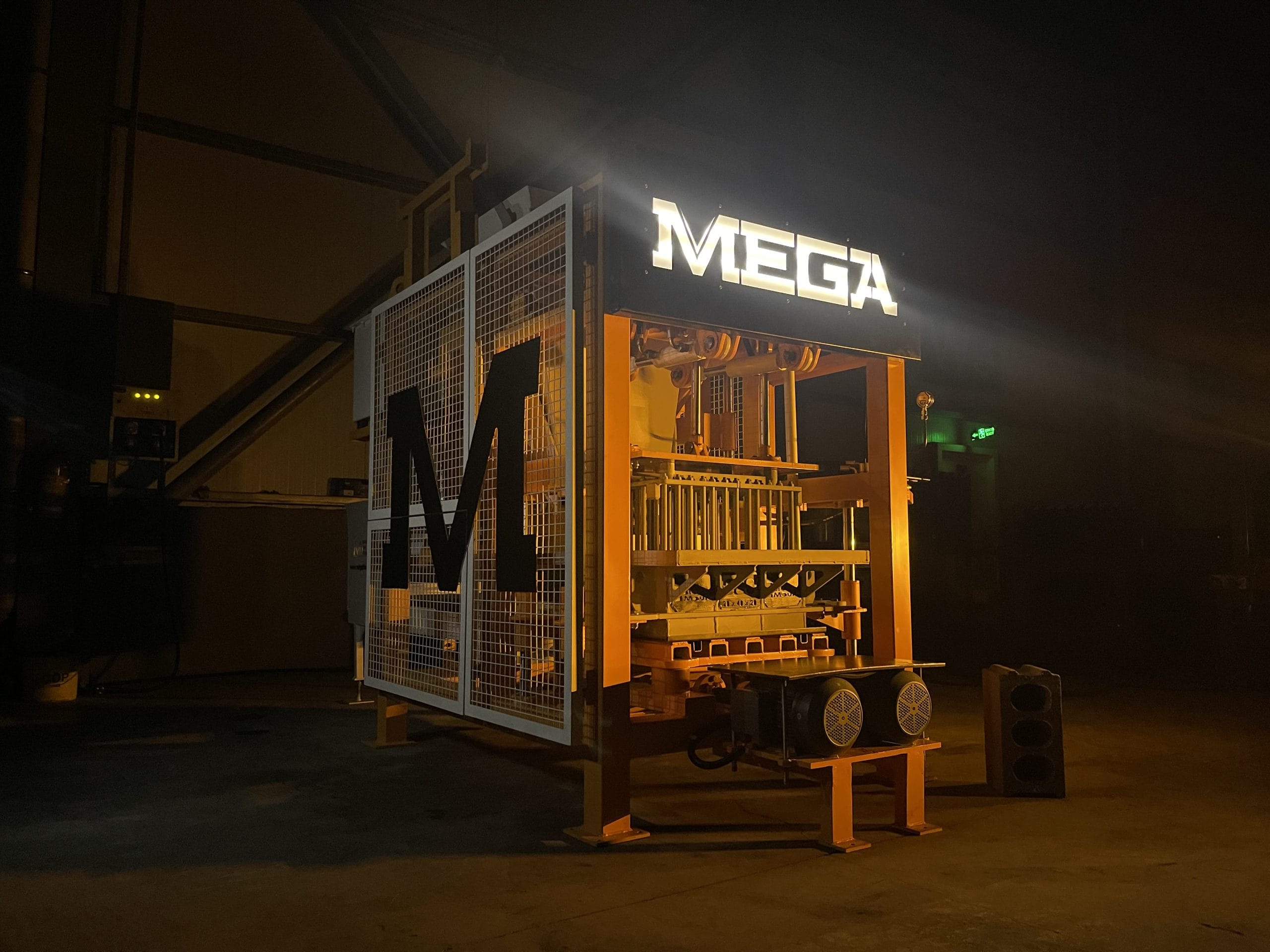 MEGA Model 3 Concrete Block Machine - concretian.com